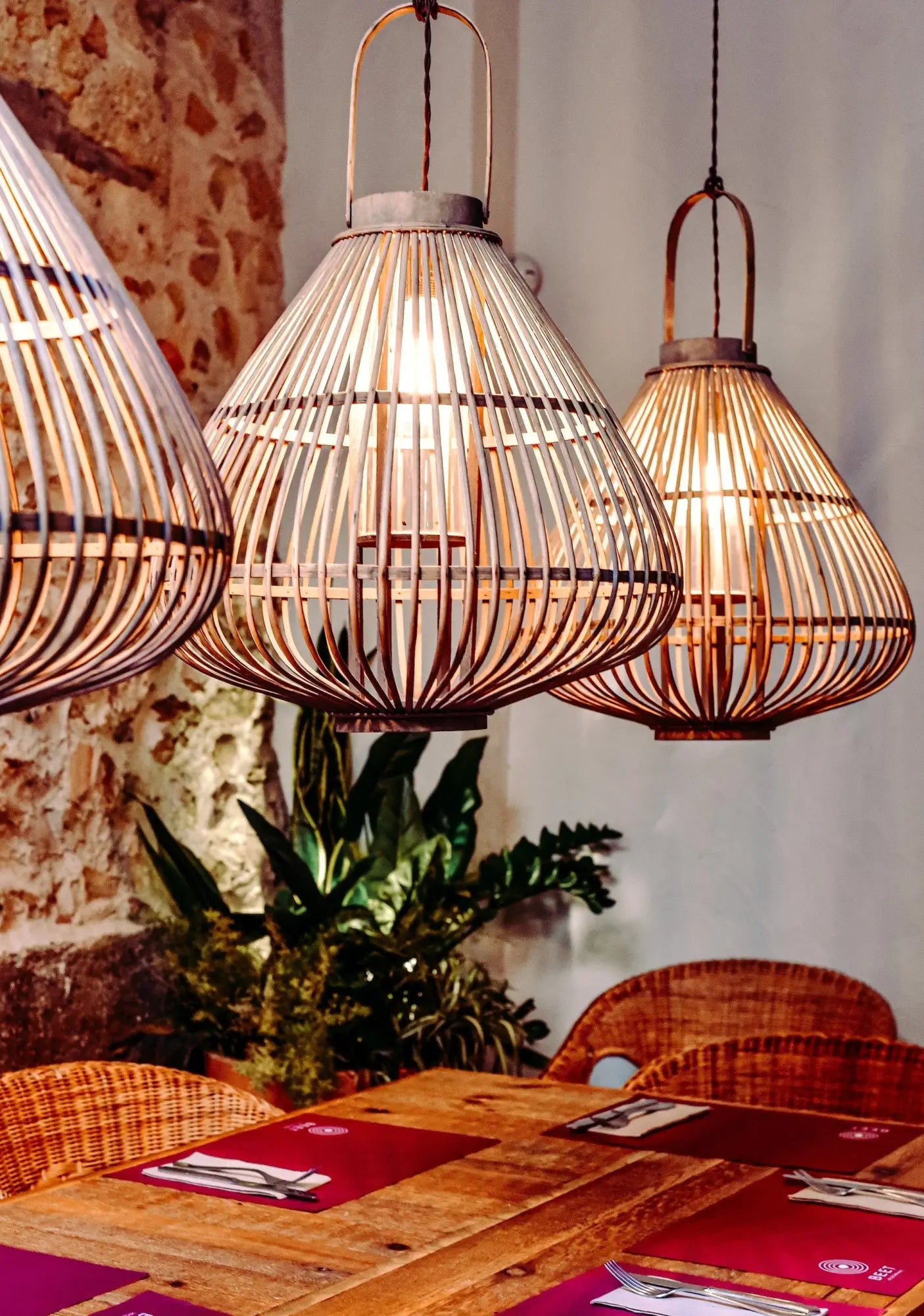 Choosing Luxury Lighting for your Home Guide