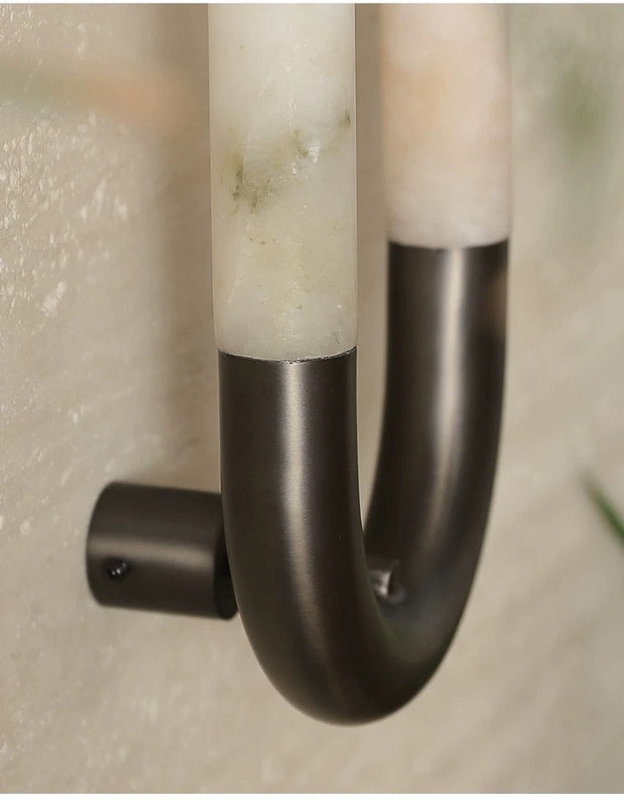 Alabaster Tube Wall Light with Black Steel – 54 cm Modern Sconce